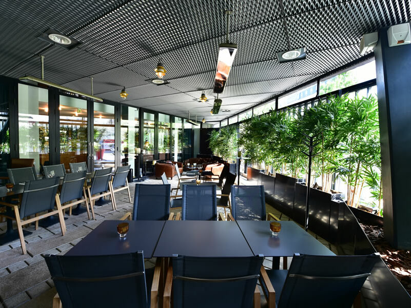 Club 3-5-7 – Ouverts à tous du lundi au vendredi de Midi à Minuit